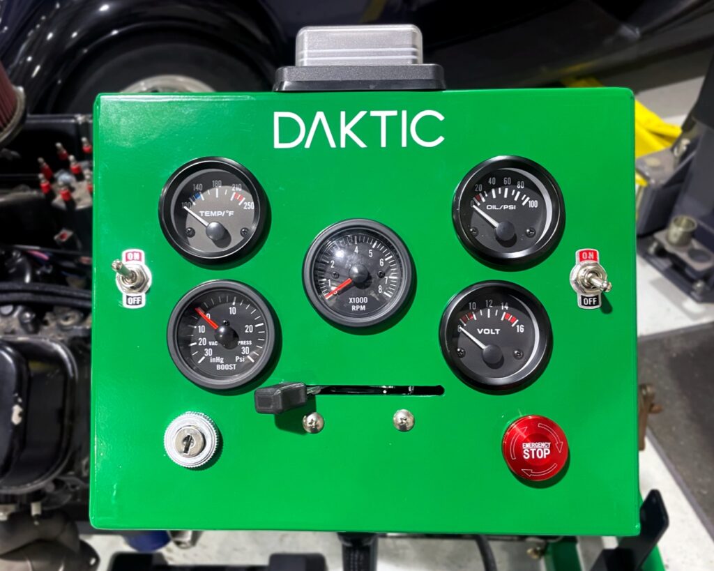 Universal Run Stand – DAKTIC